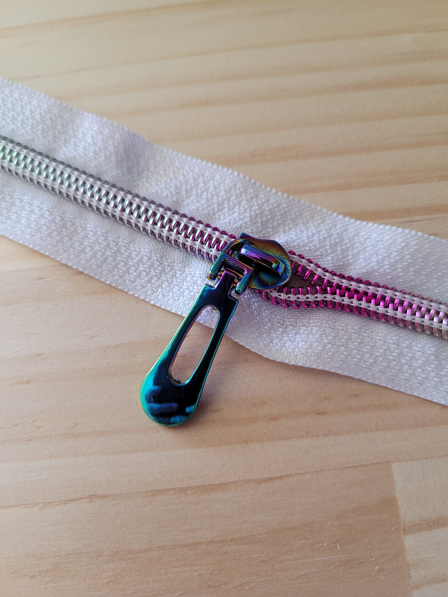 Bulk Buy Teardrop Zipper Pulls #5 – At The Sewing Room